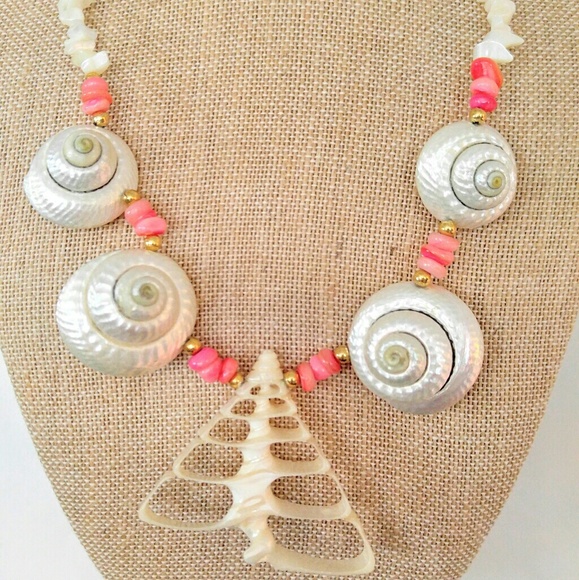 Vintage | Jewelry | Wow Vintage Sea Shell Necklacepinkopalescent | Poshmark